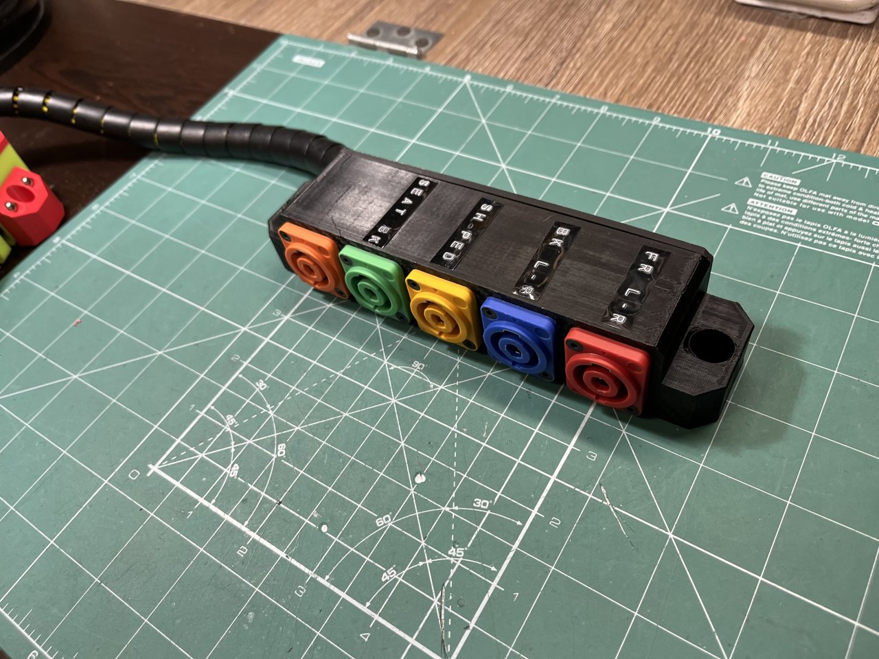 Audio Terminal Box 5x for Shakers